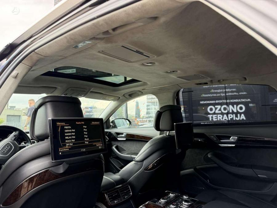 Melns Audi A8 2014 Kauņa, ar dzinēja tilpumu 3.00 L un nobraukumu 177 tūkst. km par 23500 €, foto 19 vietnē AUTOMOTO.COM.LV