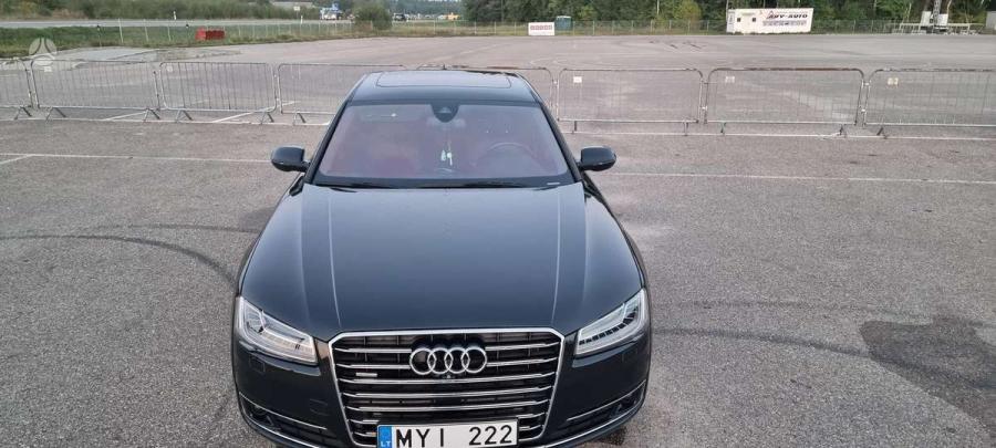 Black Audi A8 2014 in Vilnius, with an engine capacity of 2.97 L and mileage of 166 thousand km for 25500 €, photo 5 on AUTOMOTO.COM.LV