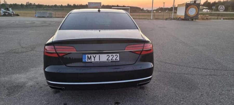 Black Audi A8 2014 in Vilnius, with an engine capacity of 2.97 L and mileage of 166 thousand km for 25500 €, photo 8 on AUTOMOTO.COM.LV