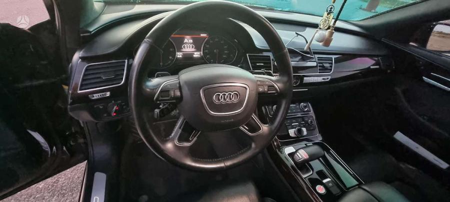 Melns Audi A8 2014 Viļņa, ar dzinēja tilpumu 2.97 L un nobraukumu 166 tūkst. km par 25500 €, foto 13 vietnē AUTOMOTO.COM.LV