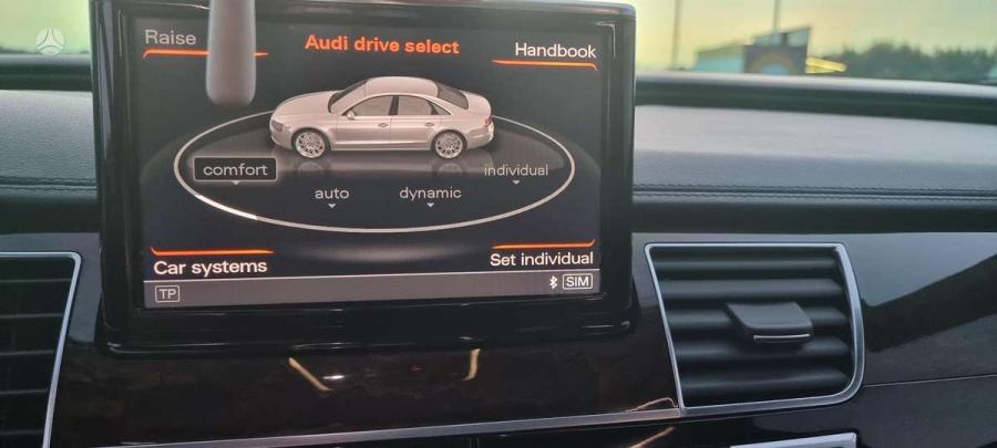 Melns Audi A8 2014 Viļņa, ar dzinēja tilpumu 2.97 L un nobraukumu 166 tūkst. km par 25500 €, foto 18 vietnē AUTOMOTO.COM.LV