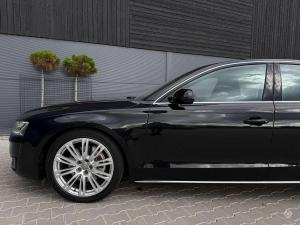 Melns Audi A8 2014 Šauļi, ar dzinēja tilpumu 2.97 L un nobraukumu 300 tūkst. km par 20500 €, foto 11 vietnē AUTOMOTO.COM.LV