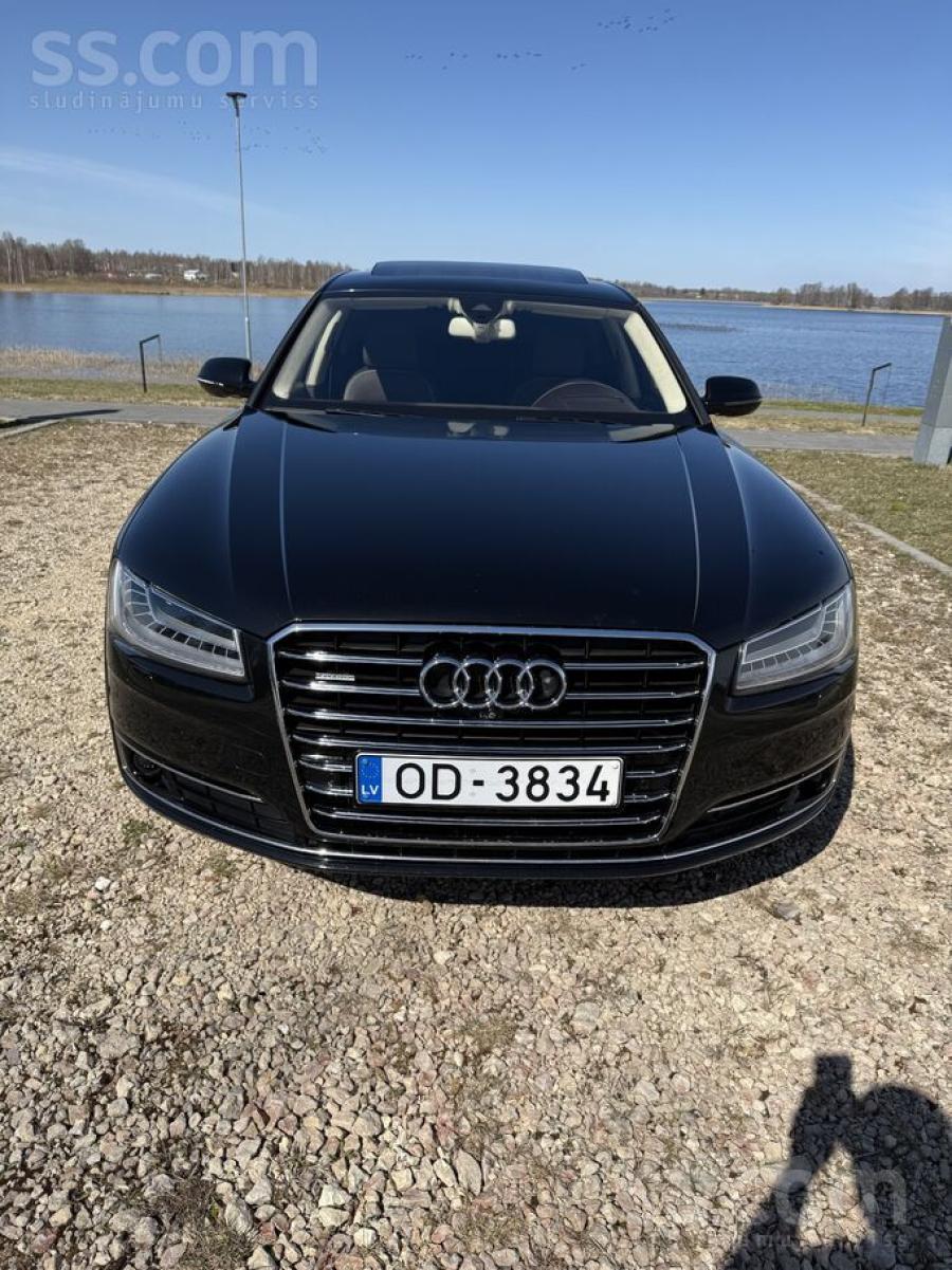 Black Audi A8 2015 in Gulbene, with an engine capacity of 3.00 L and mileage of 151 thousand km for 23000 €, photo 4 on AUTOMOTO.COM.LV