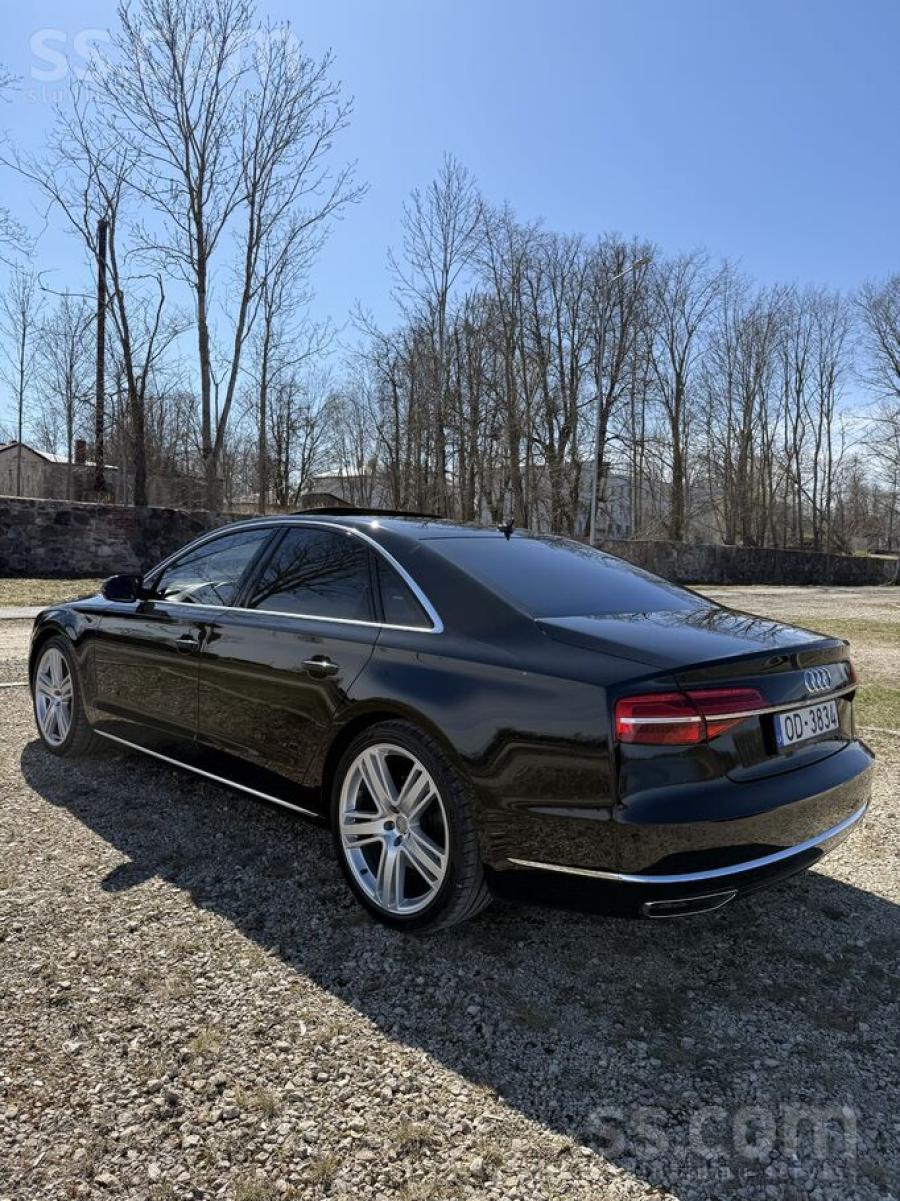 Black Audi A8 2015 in Gulbene, with an engine capacity of 3.00 L and mileage of 151 thousand km for 23000 €, photo 6 on AUTOMOTO.COM.LV