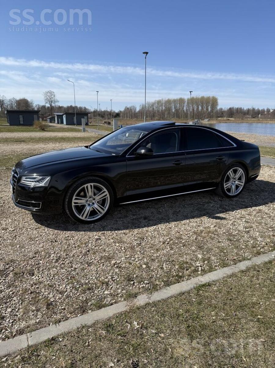 Black Audi A8 2015 in Gulbene, with an engine capacity of 3.00 L and mileage of 151 thousand km for 23000 €, photo 8 on AUTOMOTO.COM.LV