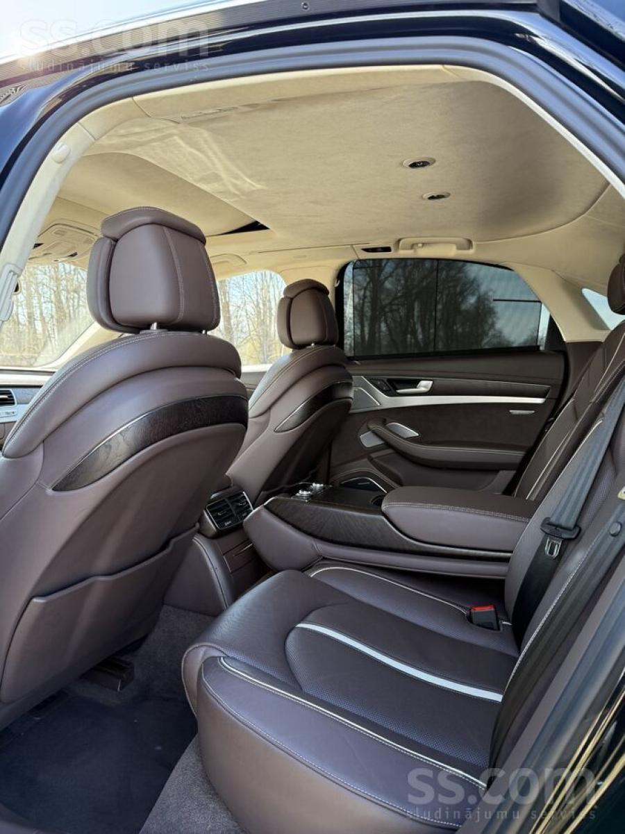 Black Audi A8 2015 in Gulbene, with an engine capacity of 3.00 L and mileage of 151 thousand km for 23000 €, photo 22 on AUTOMOTO.COM.LV