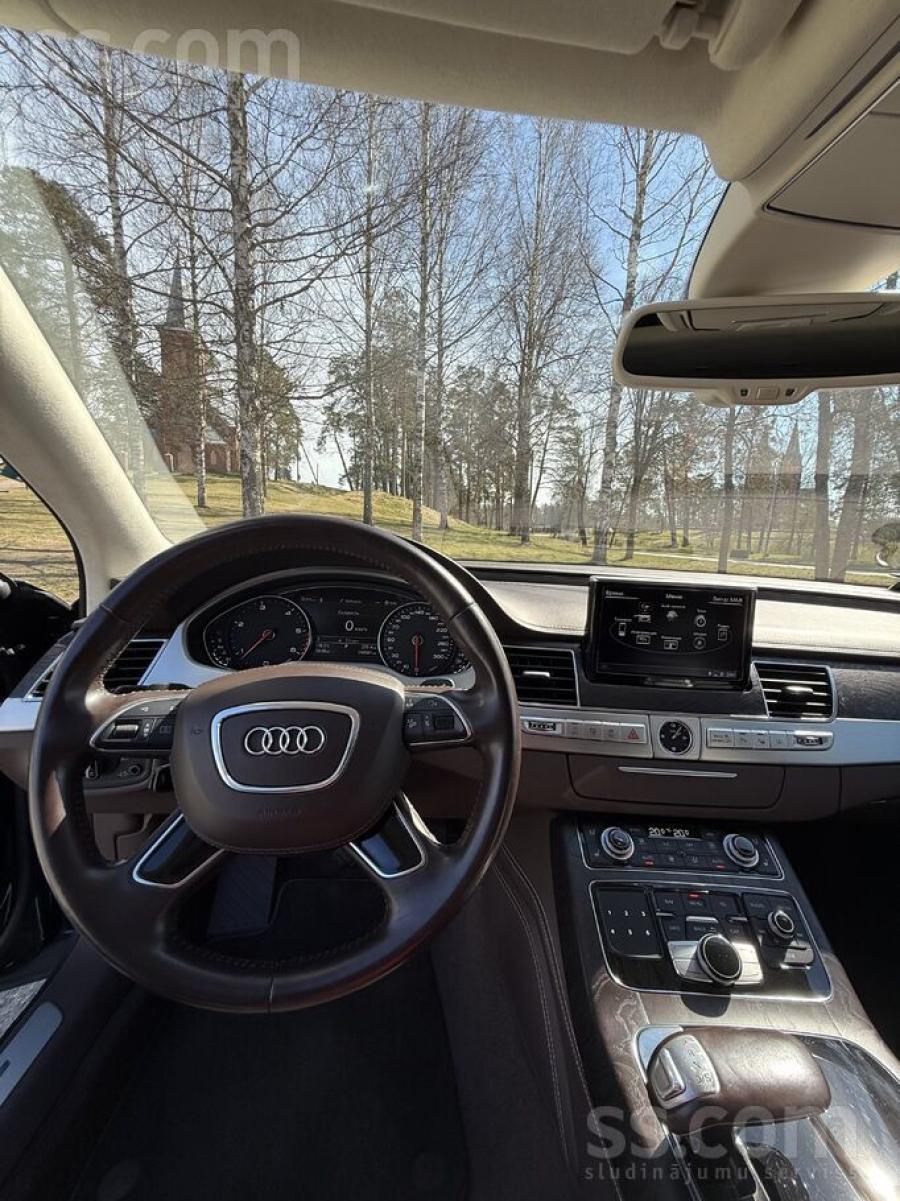 Black Audi A8 2015 in Gulbene, with an engine capacity of 3.00 L and mileage of 151 thousand km for 23000 €, photo 24 on AUTOMOTO.COM.LV