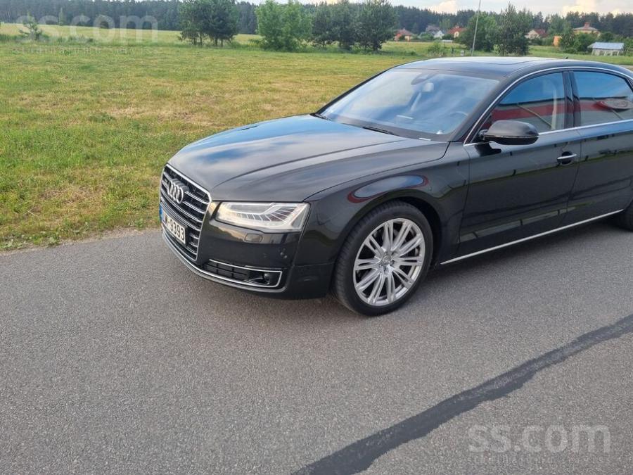 Melns Audi A8 2015 Rīga, ar dzinēja tilpumu 3.00 L un nobraukumu 176 tūkst. km par 24500 €, foto 1 vietnē AUTOMOTO.COM.LV