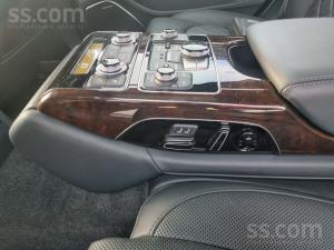 Melns Audi A8 2015 Rīga, ar dzinēja tilpumu 3.00 L un nobraukumu 176 tūkst. km par 24500 €, foto 18 vietnē AUTOMOTO.COM.LV