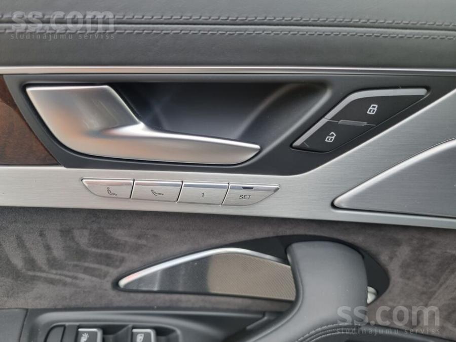 Melns Audi A8 2015 Rīga, ar dzinēja tilpumu 3.00 L un nobraukumu 176 tūkst. km par 24500 €, foto 21 vietnē AUTOMOTO.COM.LV