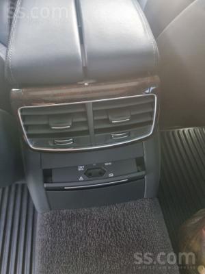 Melns Audi A8 2015 Rīga, ar dzinēja tilpumu 3.00 L un nobraukumu 176 tūkst. km par 24500 €, foto 27 vietnē AUTOMOTO.COM.LV