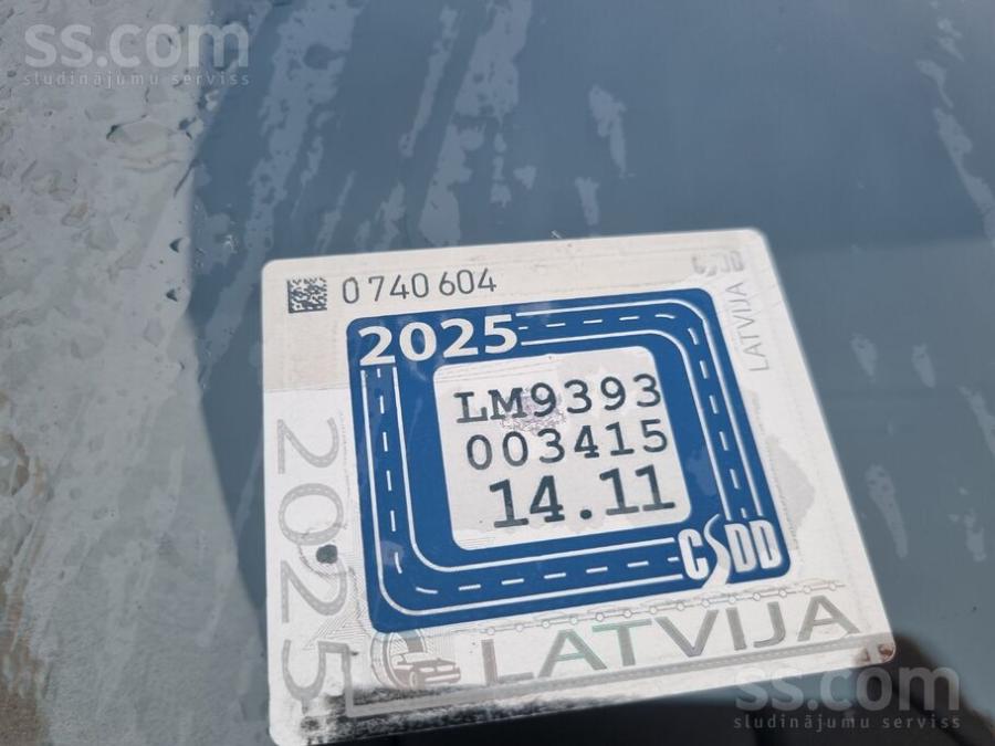 Melns Audi A8 2015 Rīga, ar dzinēja tilpumu 3.00 L un nobraukumu 176 tūkst. km par 24500 €, foto 33 vietnē AUTOMOTO.COM.LV