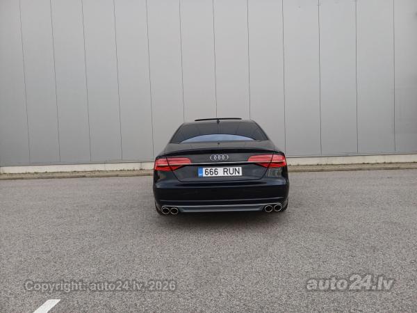 Melns Audi A8 2015 Veru, ar dzinēja tilpumu 3.00 L un nobraukumu 223 tūkst. km par 25000 €, foto 7 vietnē AUTOMOTO.COM.LV