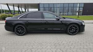 Black Audi A8 2015 in Kaunas, with an engine capacity of 2.97 L and mileage of 195 thousand km for 23900 €, photo 6 on AUTOMOTO.COM.LV