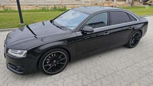 Black Audi A8 2015 in Kaunas, with an engine capacity of 2.97 L and mileage of 195 thousand km for 23900 €, photo 13 on AUTOMOTO.COM.LV