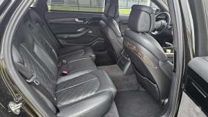 Black Audi A8 2015 in Kaunas, with an engine capacity of 2.97 L and mileage of 195 thousand km for 23900 €, photo 19 on AUTOMOTO.COM.LV