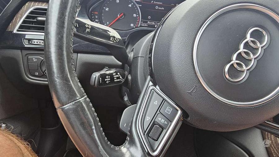 Black Audi A8 2015 in Kaunas, with an engine capacity of 2.97 L and mileage of 195 thousand km for 23900 €, photo 28 on AUTOMOTO.COM.LV