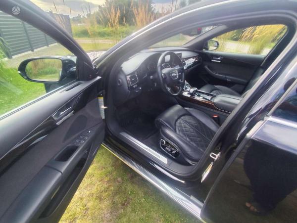 Ауди А8 2015 в Вильнюс на AUTOMOTO.COM.LV Черный Ауди А8 2015 в Вильнюс, объемом двигателя 4.00 л и пробегом 116 тыс. км за 21999 €, фото 7 на AUTOMOTO.COM.LV