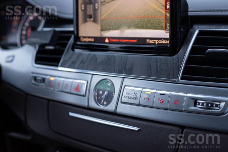 Melns Audi A8 2015 Liepāja, ar dzinēja tilpumu 3.00 L un nobraukumu 250 tūkst. km par 18500 €, foto 14 vietnē AUTOMOTO.COM.LV