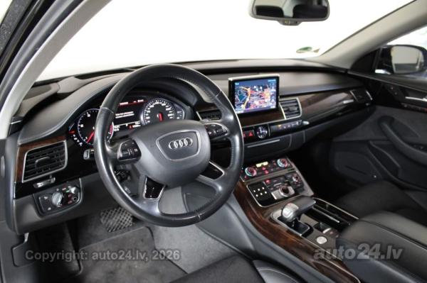 Melns Audi A8 2016 Tallina, ar dzinēja tilpumu 3.00 L un nobraukumu 196 tūkst. km par 24990 €, foto 11 vietnē AUTOMOTO.COM.LV