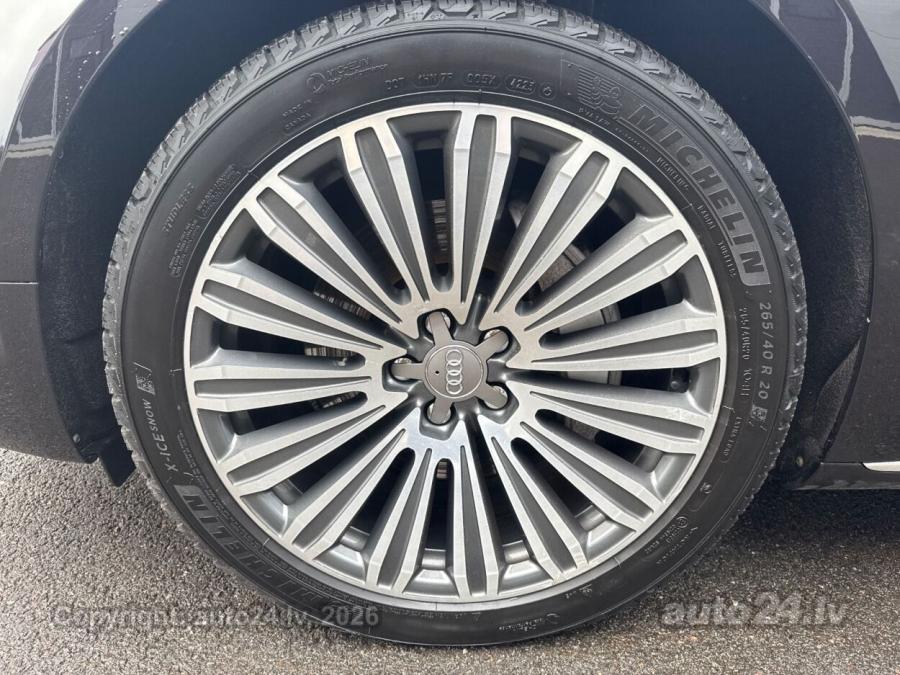 Melns Audi A8 2016 Tallina, ar dzinēja tilpumu 3.00 L un nobraukumu 91 tūkst. km par 27999 €, foto 9 vietnē AUTOMOTO.COM.LV