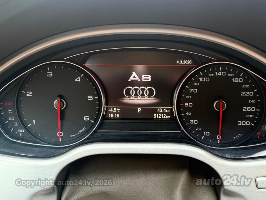 Melns Audi A8 2016 Tallina, ar dzinēja tilpumu 3.00 L un nobraukumu 91 tūkst. km par 27999 €, foto 19 vietnē AUTOMOTO.COM.LV