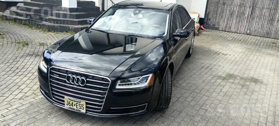 Black Audi A8 2016 in Riga, with an engine capacity of 3.00 L and mileage of 290 thousand km for 13900 €, photo 7 on AUTOMOTO.COM.LV