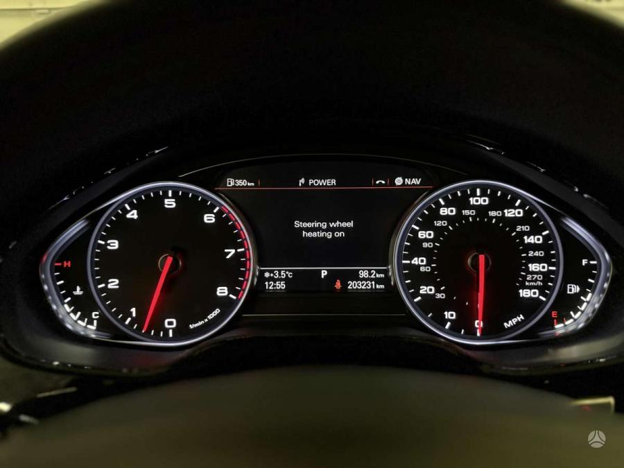 Black Audi A8 2016 in Vilnius, with an engine capacity of 3.99 L and mileage of 204 thousand km for 20550 €, photo 24 on AUTOMOTO.COM.LV
