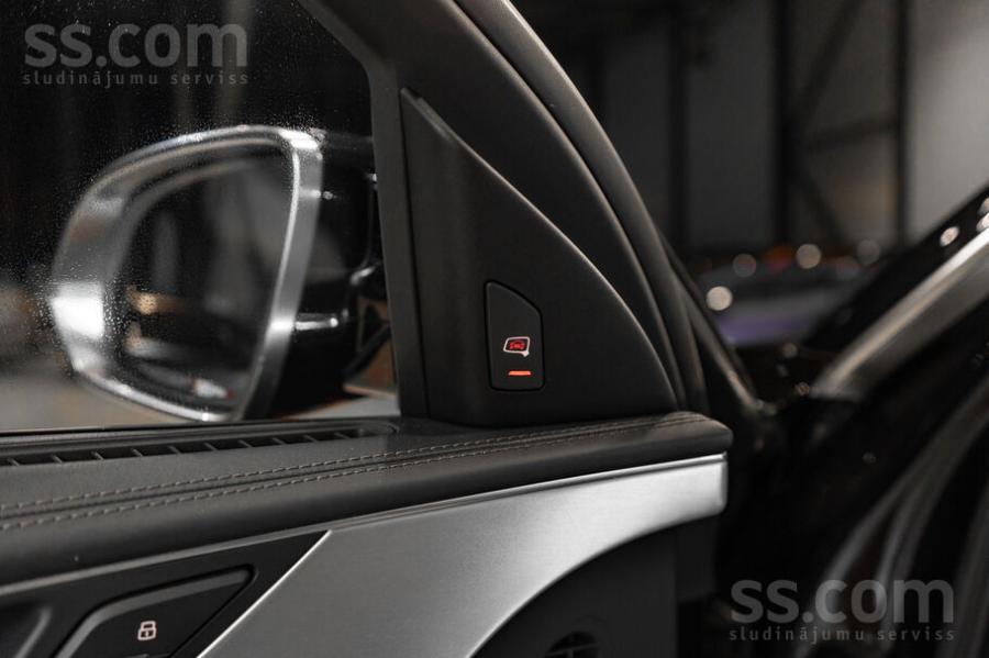Melns Audi A8 2016 Rīga, ar dzinēja tilpumu 6.30 L un nobraukumu 210 tūkst. km par 35000 €, foto 19 vietnē AUTOMOTO.COM.LV
