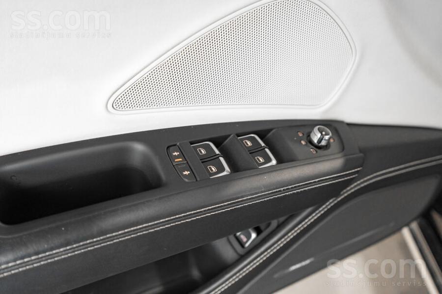 Melns Audi A8 2016 Rīga, ar dzinēja tilpumu 6.30 L un nobraukumu 210 tūkst. km par 35000 €, foto 20 vietnē AUTOMOTO.COM.LV