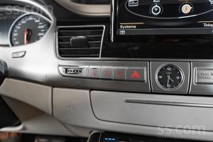 Melns Audi A8 2016 Rīga, ar dzinēja tilpumu 6.30 L un nobraukumu 210 tūkst. km par 35000 €, foto 27 vietnē AUTOMOTO.COM.LV