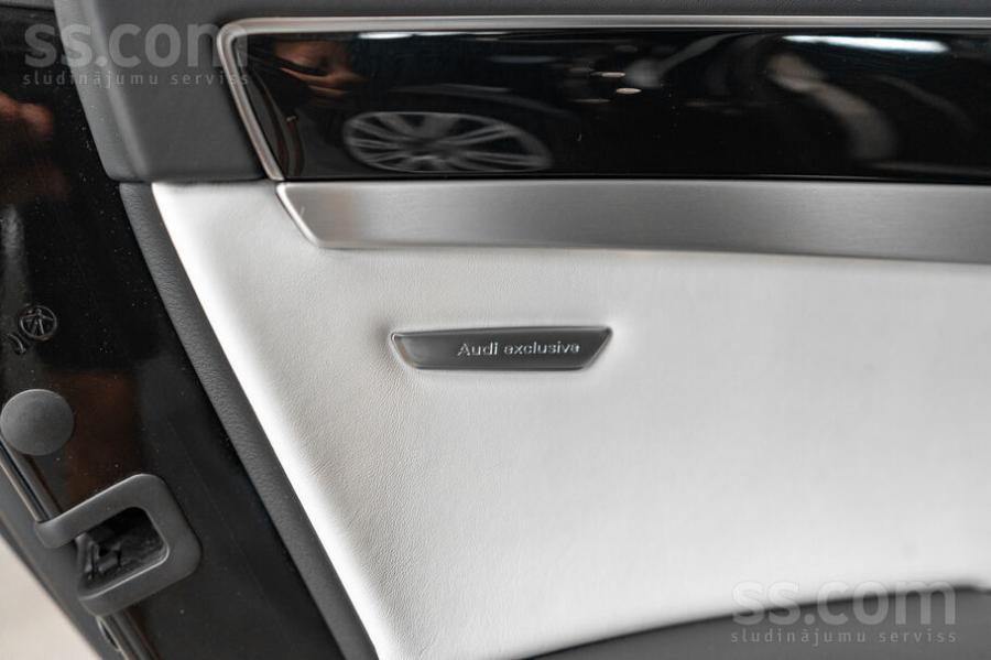 Melns Audi A8 2016 Rīga, ar dzinēja tilpumu 6.30 L un nobraukumu 210 tūkst. km par 35000 €, foto 31 vietnē AUTOMOTO.COM.LV