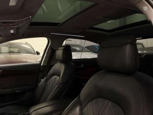Melns Audi A8 2016 Viļņa, ar dzinēja tilpumu 3.99 L un nobraukumu 204 tūkst. km par 18550 €, foto 17 vietnē AUTOMOTO.COM.LV