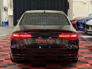 Melns Audi A8 2016 Viļņa, ar dzinēja tilpumu 3.99 L un nobraukumu 204 tūkst. km par 18000 €, foto 6 vietnē AUTOMOTO.COM.LV