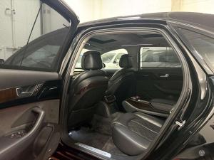 Melns Audi A8 2016 Viļņa, ar dzinēja tilpumu 3.99 L un nobraukumu 204 tūkst. km par 18000 €, foto 34 vietnē AUTOMOTO.COM.LV