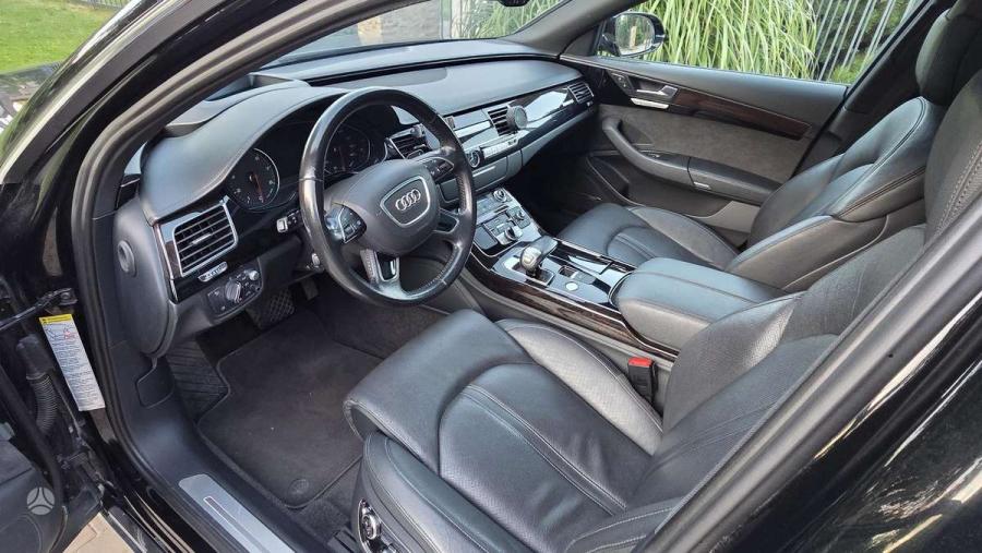 Melns Audi A8 2016 Šauļi, ar dzinēja tilpumu 3.00 L un nobraukumu 121 tūkst. km par 21500 €, foto 21 vietnē AUTOMOTO.COM.LV