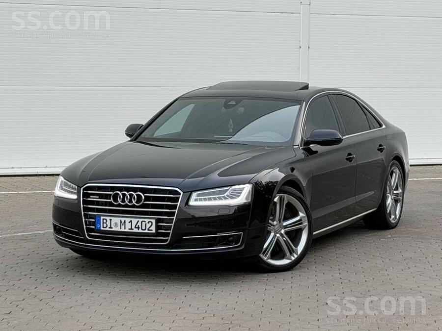 Black Audi A8 2016 in Riga, with an engine capacity of 4.20 L and mileage of 0 thousand km for 18500 €, photo 10 on AUTOMOTO.COM.LV