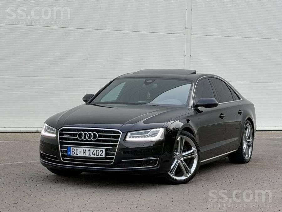 Black Audi A8 2016 in Riga, with an engine capacity of 4.20 L and mileage of 0 thousand km for 18500 €, photo 14 on AUTOMOTO.COM.LV