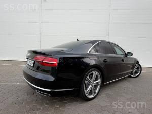 Black Audi A8 2016 in Riga, with an engine capacity of 4.20 L and mileage of 0 thousand km for 18500 €, photo 18 on AUTOMOTO.COM.LV
