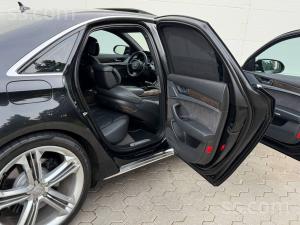 Black Audi A8 2016 in Riga, with an engine capacity of 4.20 L and mileage of 0 thousand km for 18500 €, photo 42 on AUTOMOTO.COM.LV