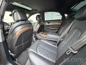 Black Audi A8 2016 in Riga, with an engine capacity of 4.20 L and mileage of 0 thousand km for 18500 €, photo 41 on AUTOMOTO.COM.LV
