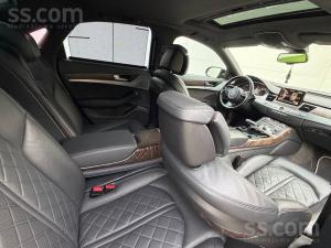 Black Audi A8 2016 in Riga, with an engine capacity of 4.20 L and mileage of 0 thousand km for 18500 €, photo 48 on AUTOMOTO.COM.LV
