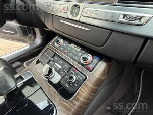 Black Audi A8 2016 in Riga, with an engine capacity of 4.20 L and mileage of 0 thousand km for 18500 €, photo 54 on AUTOMOTO.COM.LV