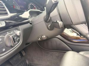 Black Audi A8 2017 in Kaunas, with an engine capacity of 3.99 L and mileage of 166 thousand km for 27900 €, photo 21 on AUTOMOTO.COM.LV