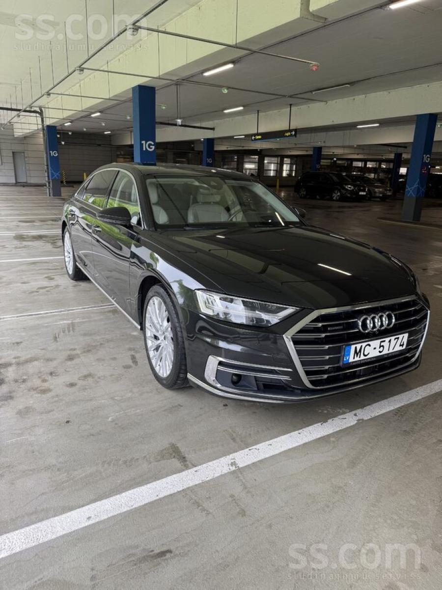 Melns Audi A8 2017 Rīga, ar dzinēja tilpumu 3.00 L un nobraukumu 135 tūkst. km par 39500 €, foto 1 vietnē AUTOMOTO.COM.LV