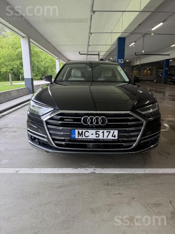 Black Audi A8 2017 in Riga, with an engine capacity of 3.00 L and mileage of 135 thousand km for 39500 €, photo 8 on AUTOMOTO.COM.LV