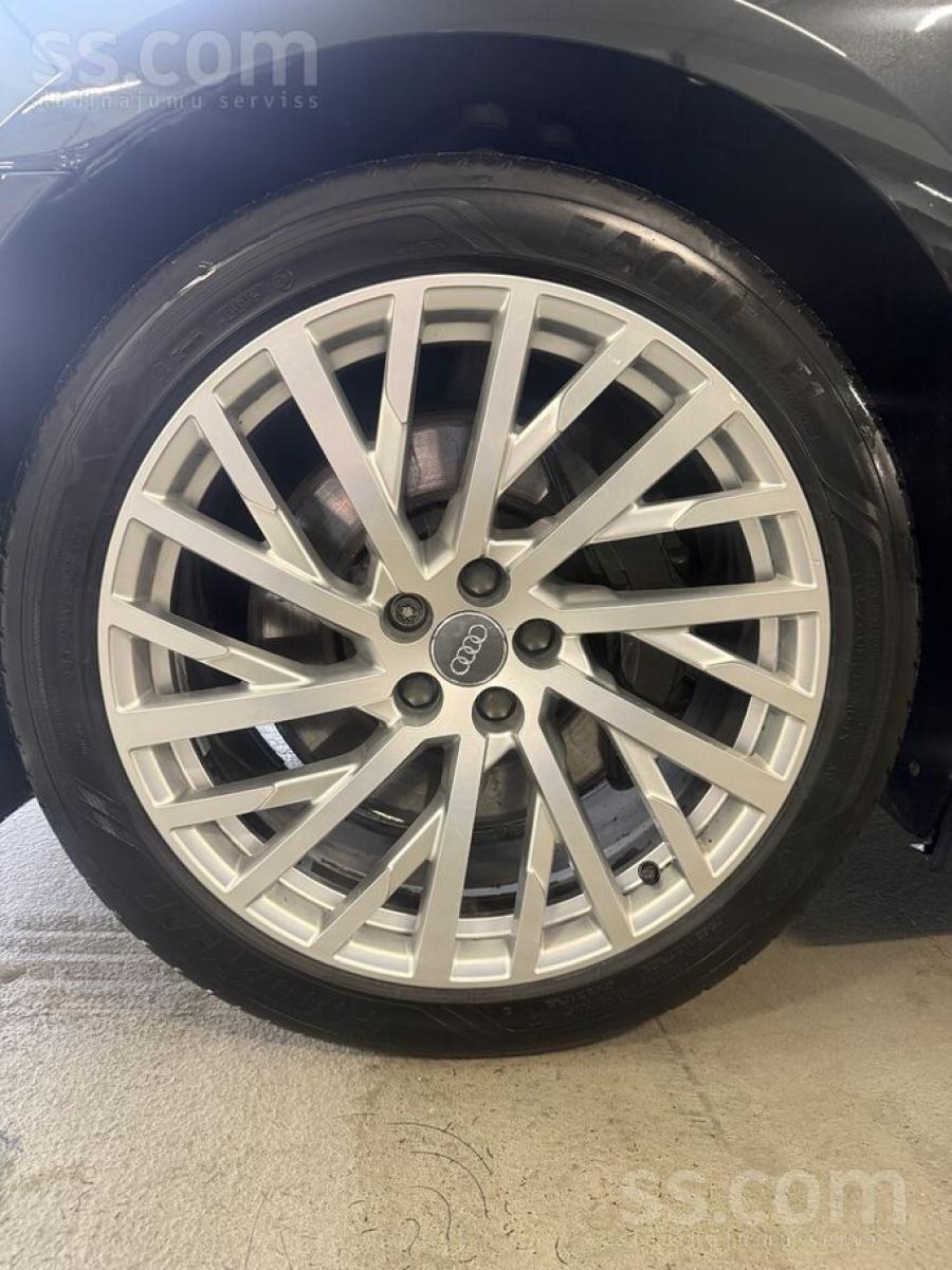 Melns Audi A8 2017 Rīga, ar dzinēja tilpumu 3.00 L un nobraukumu 135 tūkst. km par 39500 €, foto 15 vietnē AUTOMOTO.COM.LV
