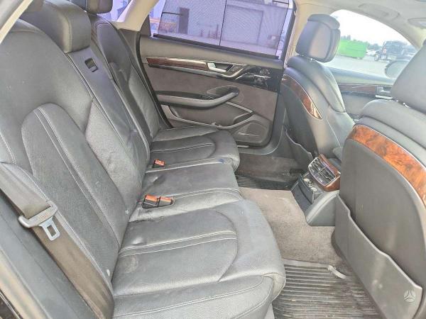 Melns Audi A8 2017 Klaipėda, ar dzinēja tilpumu 3.00 L un nobraukumu 170 tūkst. km par 8900 €, foto 10 vietnē AUTOMOTO.COM.LV