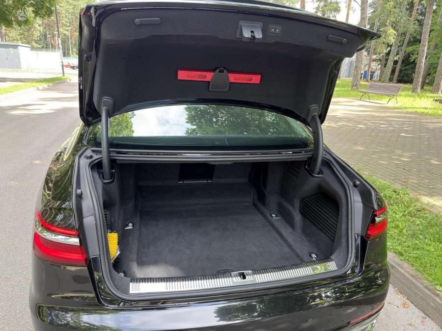 Black Audi A8 2017 in Alytus, with an engine capacity of 2.97 L and mileage of 205 thousand km for 36000 €, photo 26 on AUTOMOTO.COM.LV