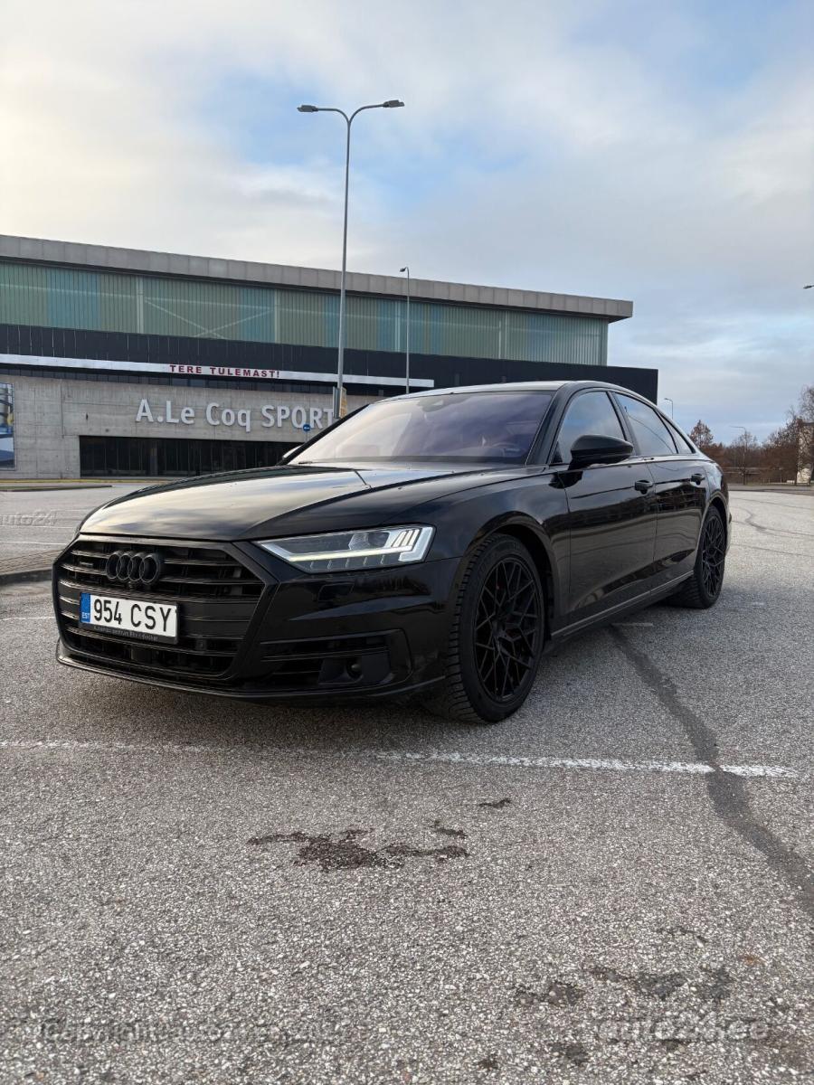 Black Audi A8 2018 in Tartu, with an engine capacity of 3.00 L and mileage of 159 thousand km for 38900 €, photo 3 on AUTOMOTO.COM.LV